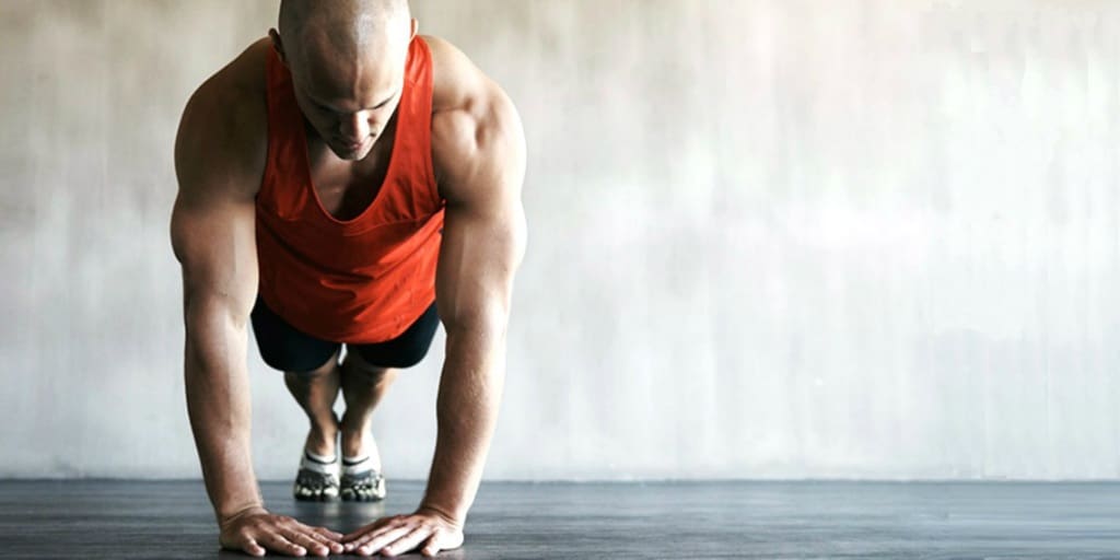 5 dos melhores exercícios de peso corporal para o tríceps